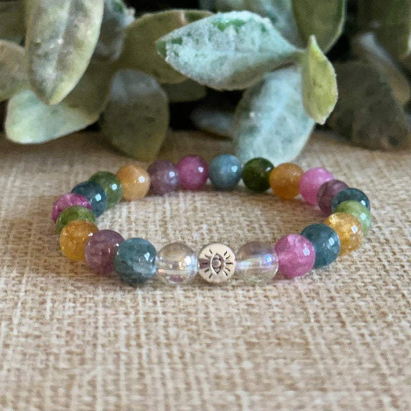 Which Wrist Do I Wear My Crystal & Gemstone Energy Bracelets On ...